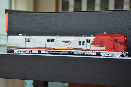 Brass Department: Key Imports ATSF Diesel Motor Car Doodlebug M-160 ...